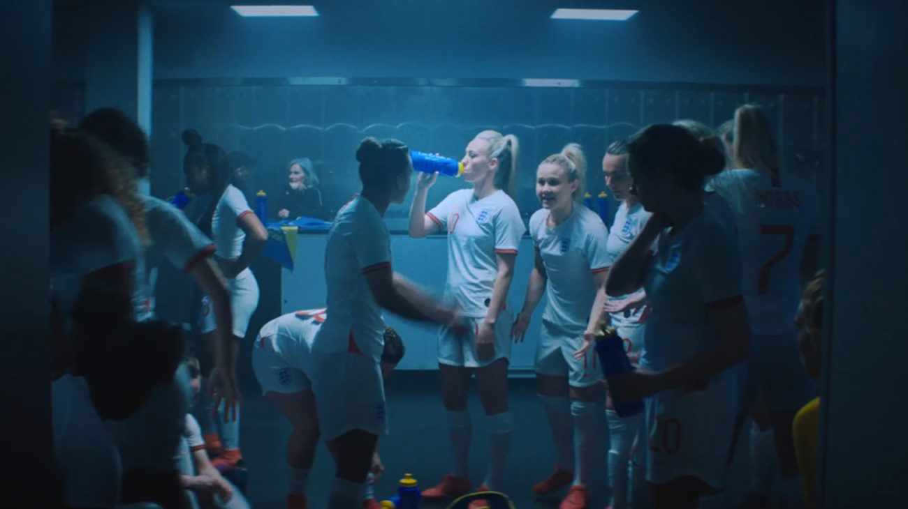 No ordinary Job - Roommate